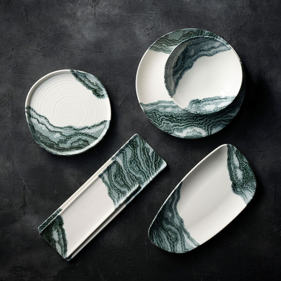 Churchill Tide Black Coupe Plate 26cm